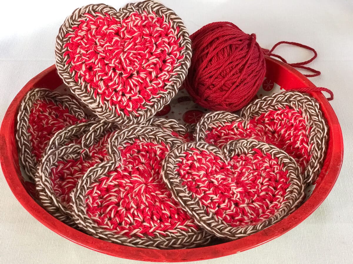 Beginner Crochet Heart Scarf Pattern | Heart on a Sleeve | free Crochet ...