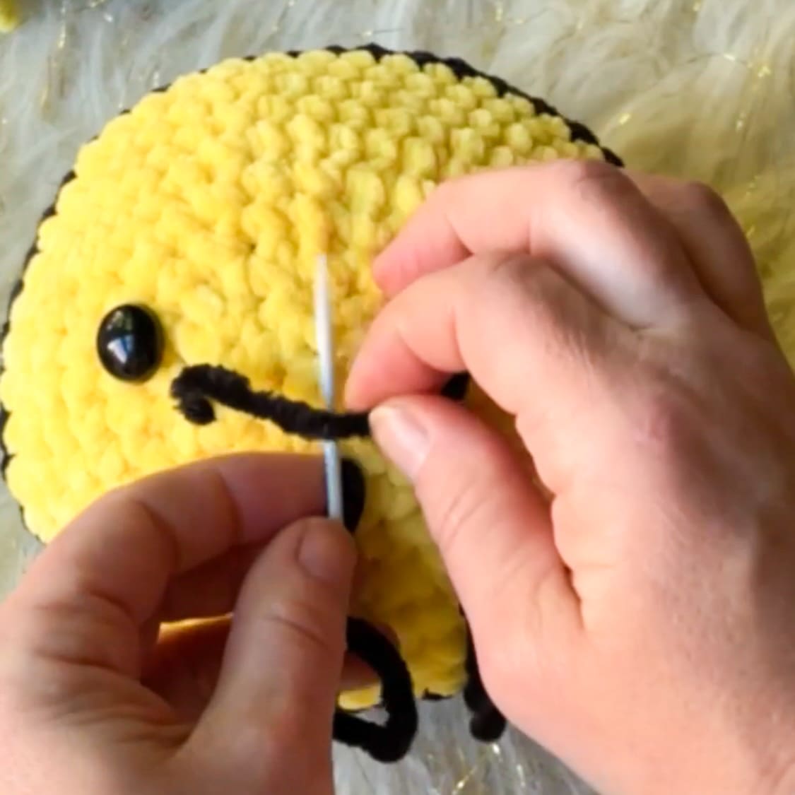 How to Crochet A Bee (Free Crochet Bee Pattern) - Stardust Gold Crochet