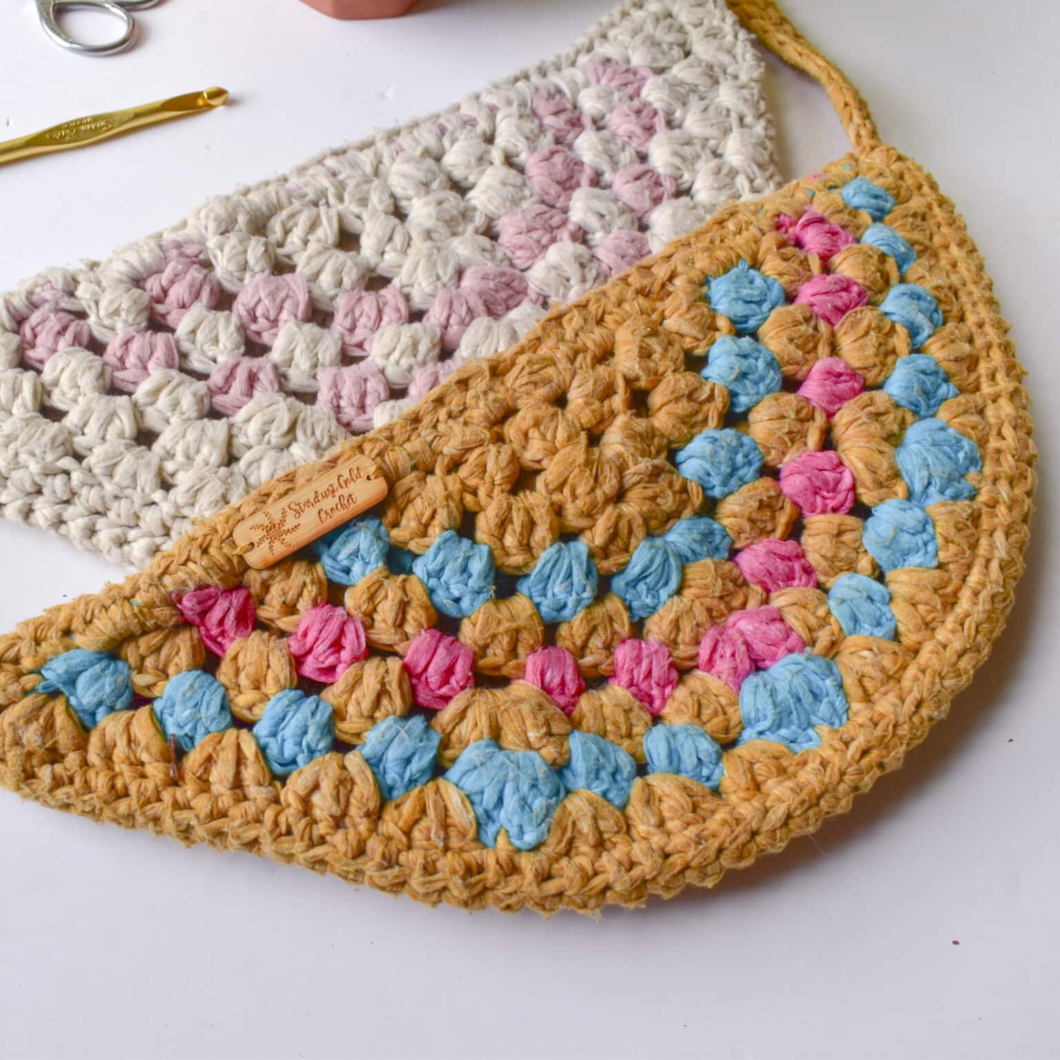 How To Crochet a Crossbody Bag Pattern (Step-By-Step) - Stardust Gold ...