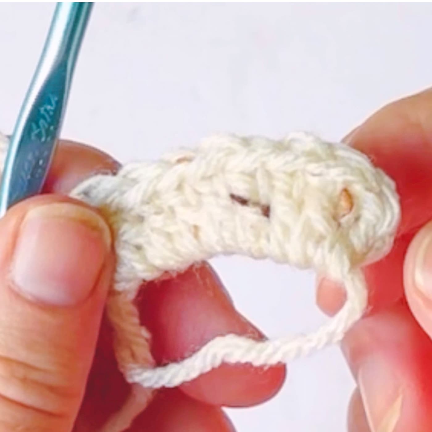 How to Crochet Bear Ears for Beginners (Easy, Quick, Fun!) - Stardust Gold Crochet