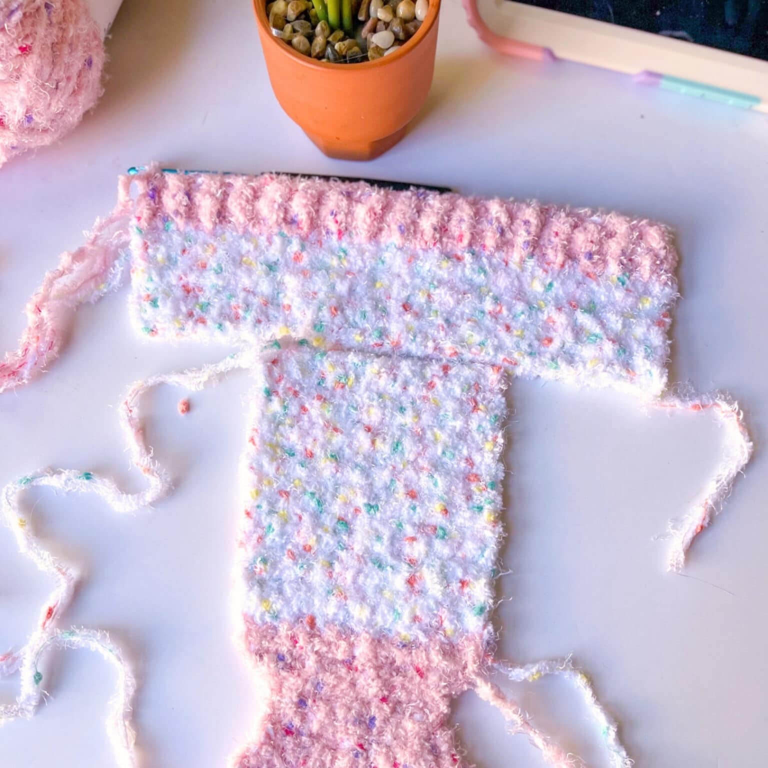 How to Crochet Socks the Easy Way (Step by Step) - Stardust Gold Crochet