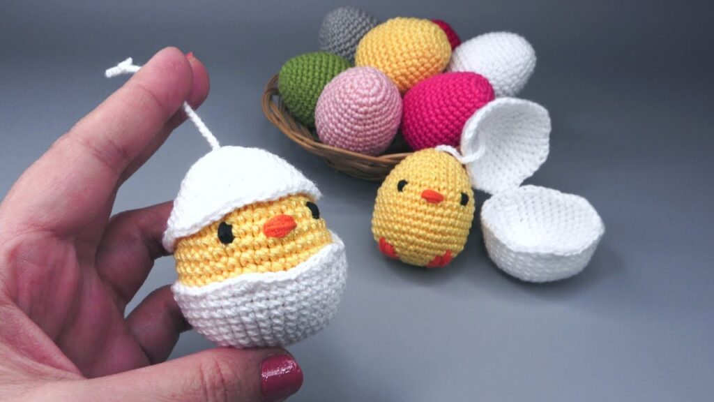 15+ Cute Free Easter Crochet Patterns: Bunnies, Chicks, Eggs & More ...