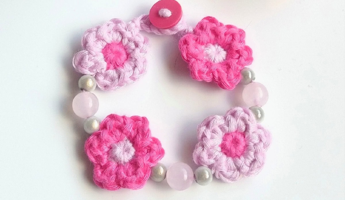 31 Flower Crochet Patterns | May Flowers Crochet Pattern Blog Hop ...
